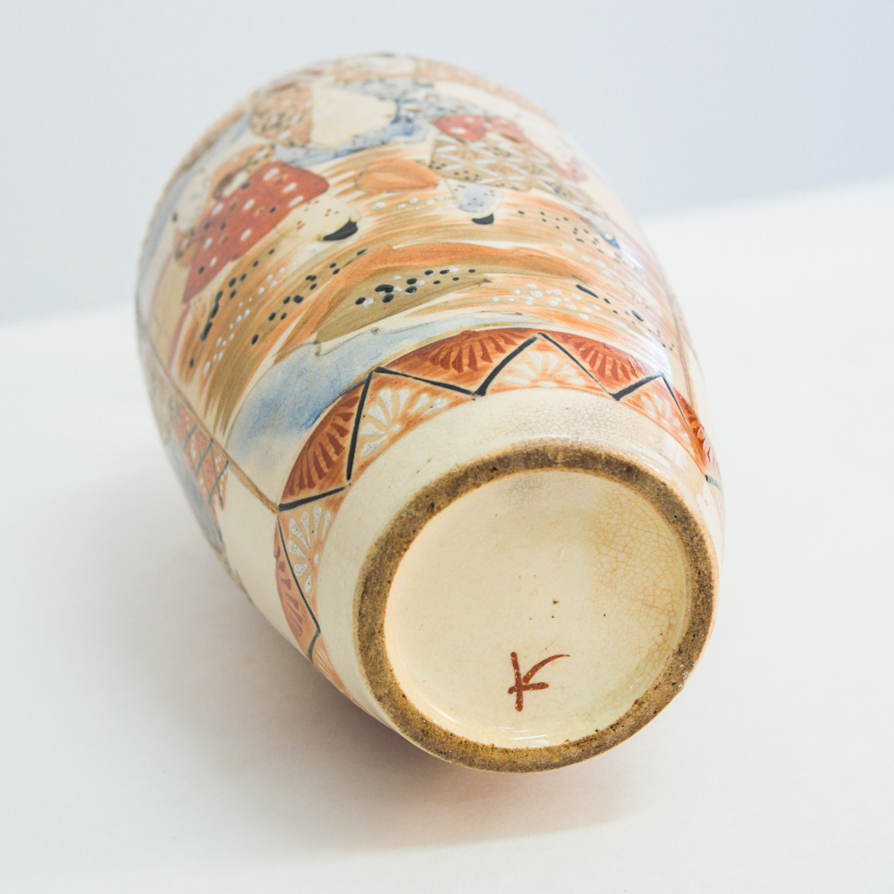 Купить старинную японскую вазу из керамики в интернет-магазине Alter ...